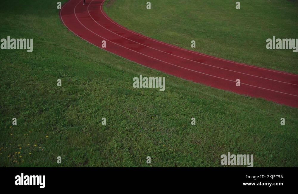 Runner track curve Stock Videos & Footage - HD and 4K Video Clips - Alamy