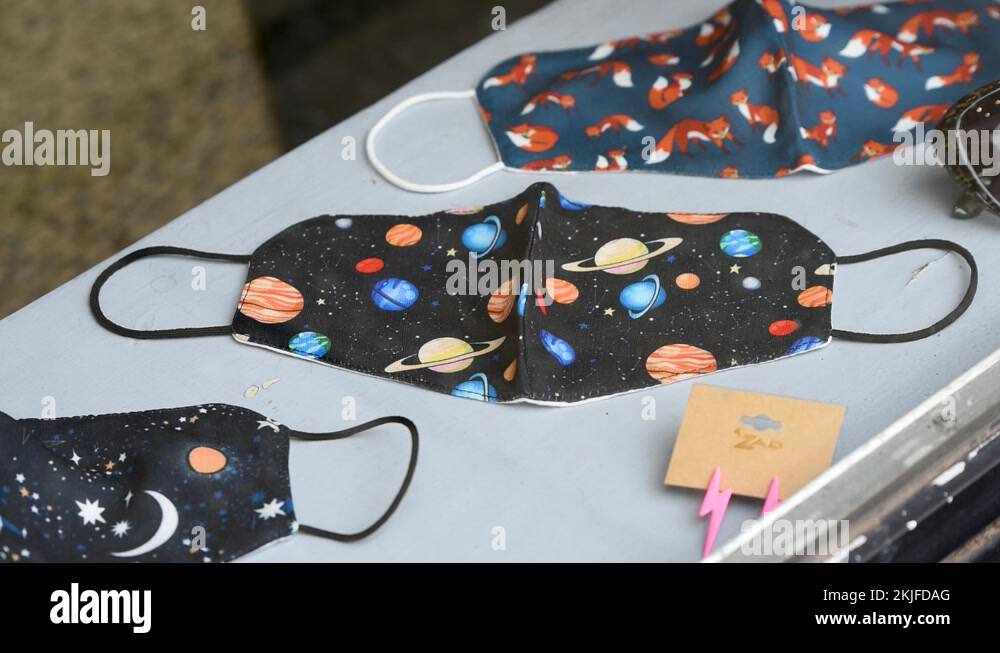 Cloth masks Stock Videos & Footage - HD and 4K Video Clips - Alamy