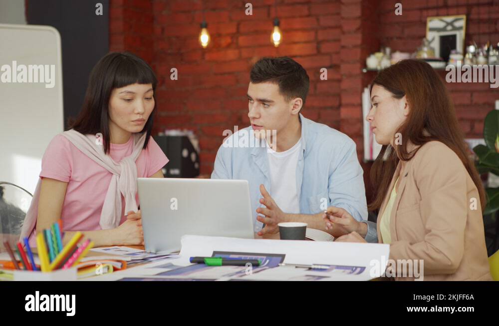 Explaining discussion Stock Videos & Footage - HD and 4K Video Clips ...