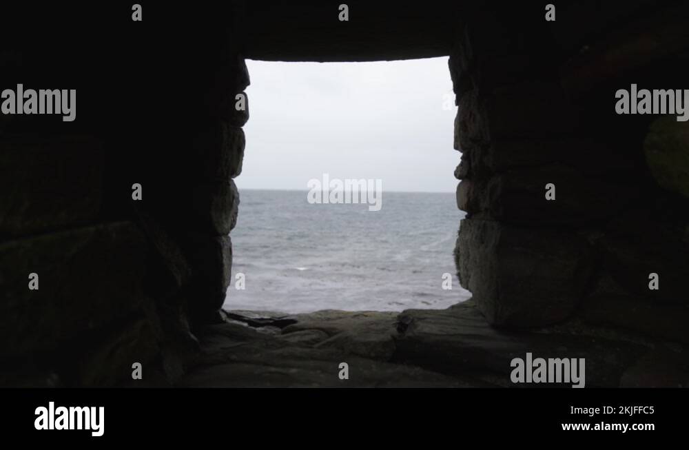 View through stone Stock Videos & Footage - HD and 4K Video Clips - Alamy