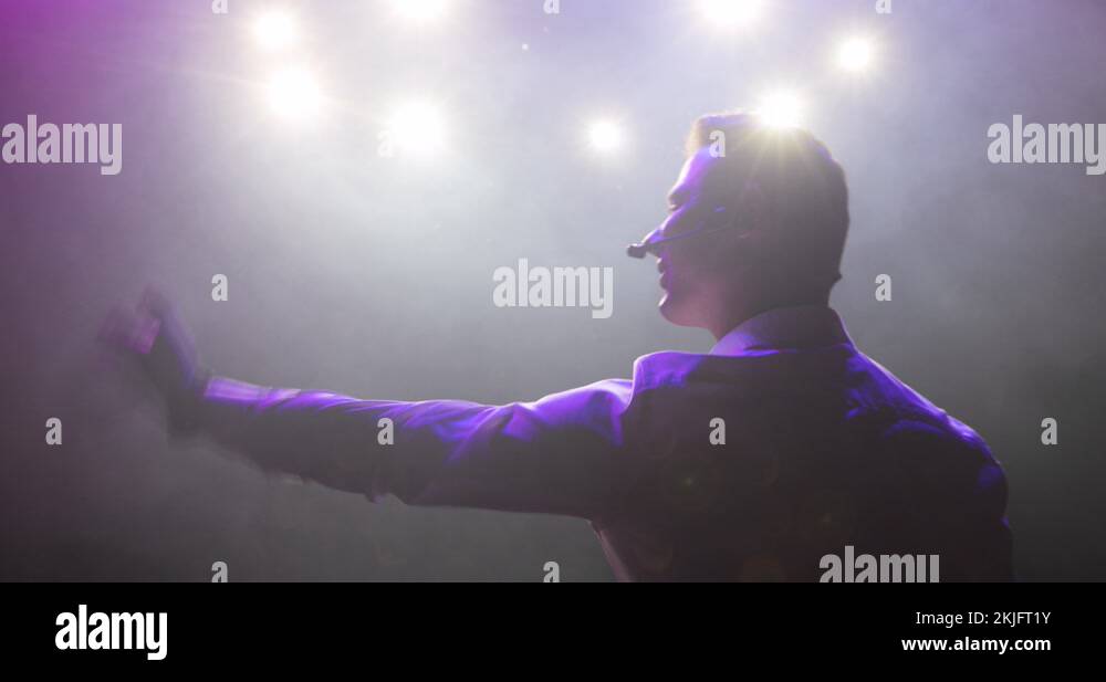 Light comedian Stock Videos & Footage - HD and 4K Video Clips - Alamy