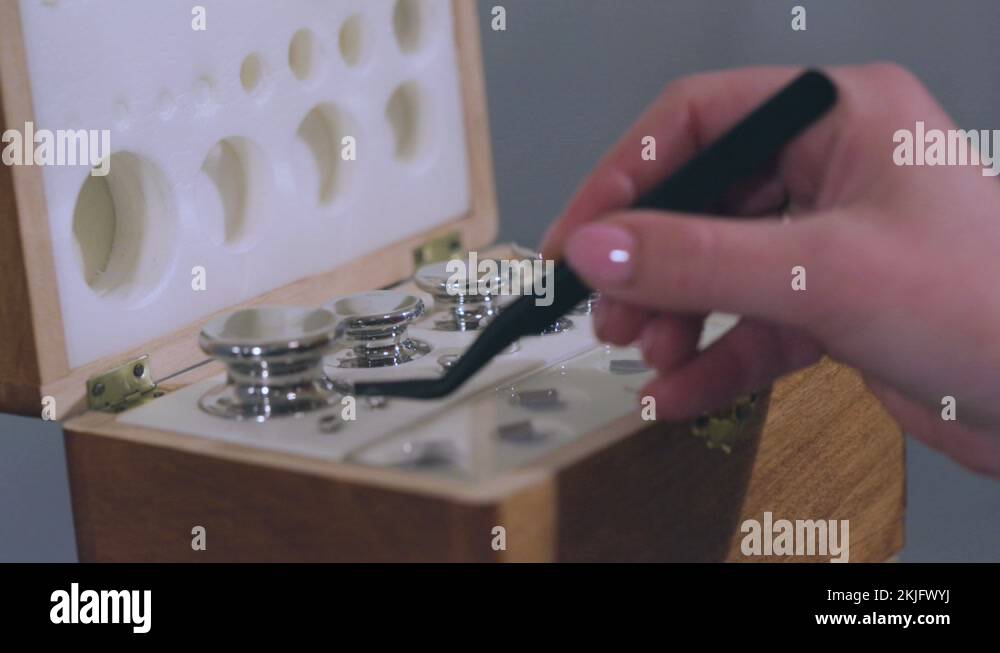 Weighing scale calibration, Calibration Scale. Electronic scale ...