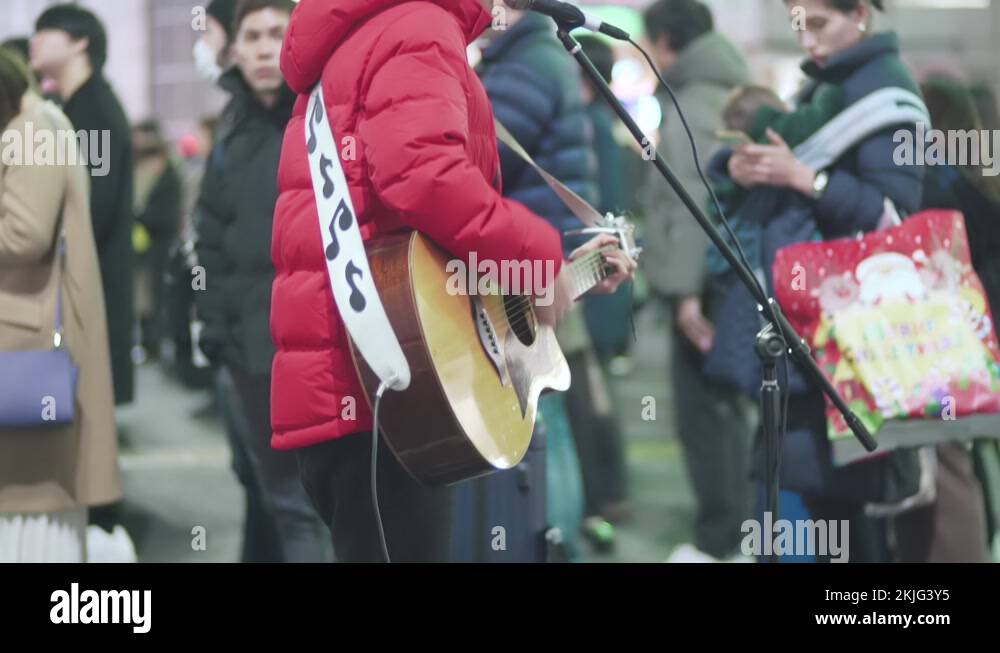 Busking at station Stock Videos & Footage - HD and 4K Video Clips - Alamy