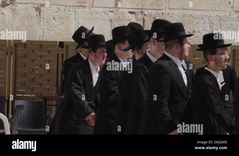 Boys jerusalem Stock Videos & Footage - HD and 4K Video Clips - Alamy
