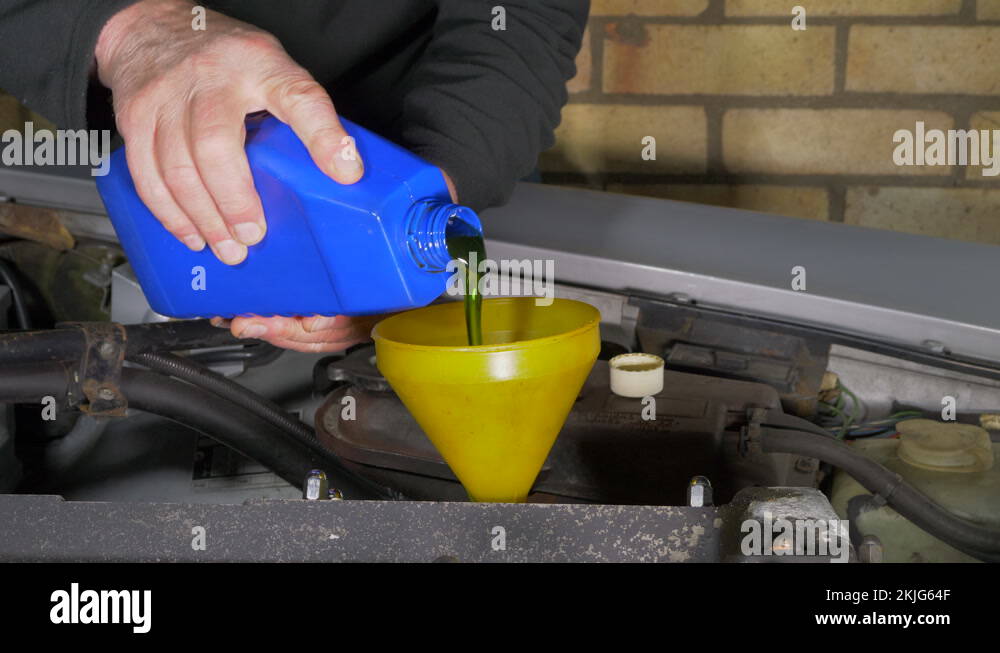 Man pouring oil into engine Stock Videos & Footage - HD and 4K Video ...