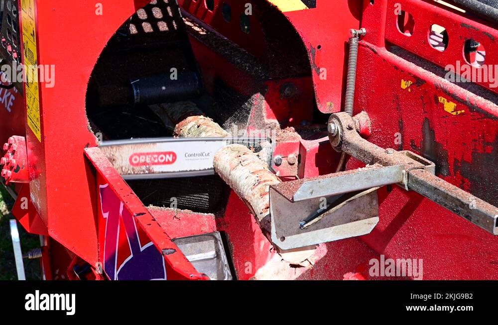 Hydraulic wood splitter tractor Stock Videos & Footage - HD and 4K ...