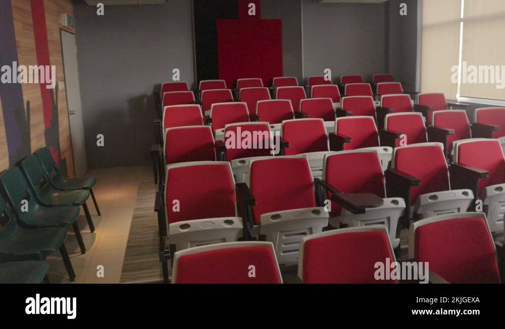 Empty chair class Stock Videos & Footage - HD and 4K Video Clips - Alamy