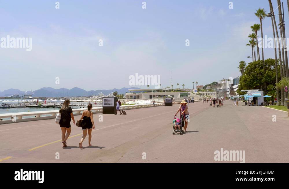 People walking along the Croisette Promenade in Cannes - CITY OF CANNES ...