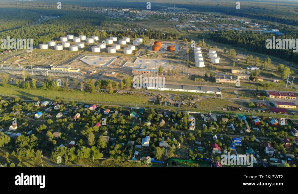 Liquid fuel train Stock Videos & Footage - HD and 4K Video Clips - Alamy