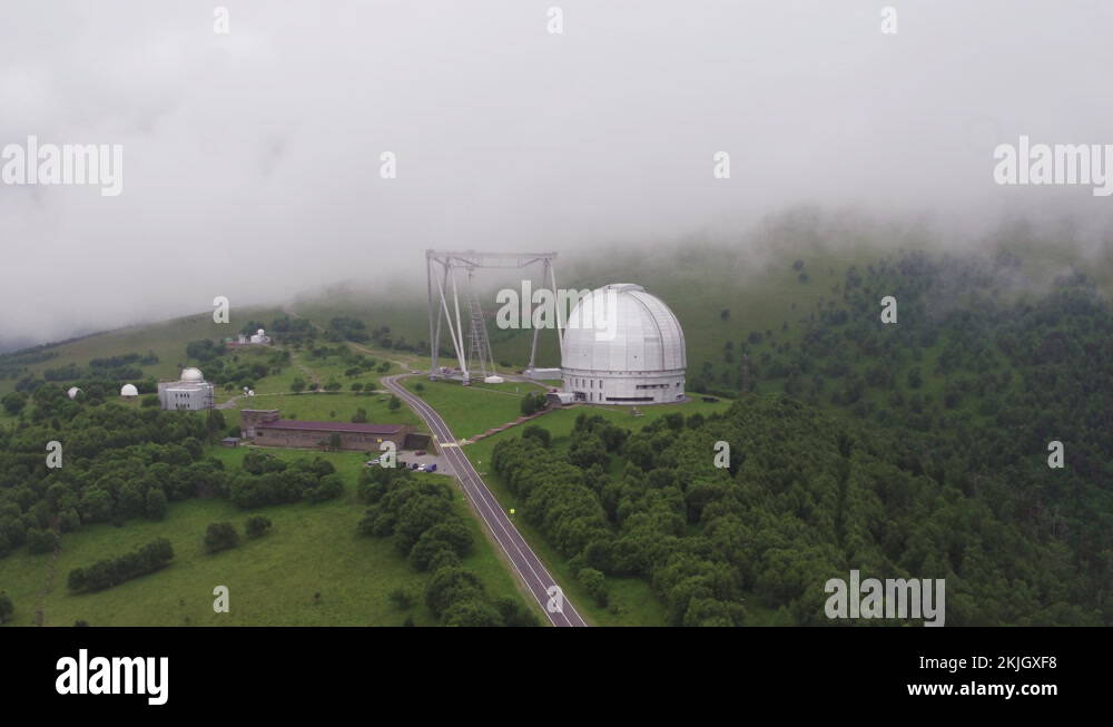 Telescope of the Special Astrophysical Observatory with large crane in ...