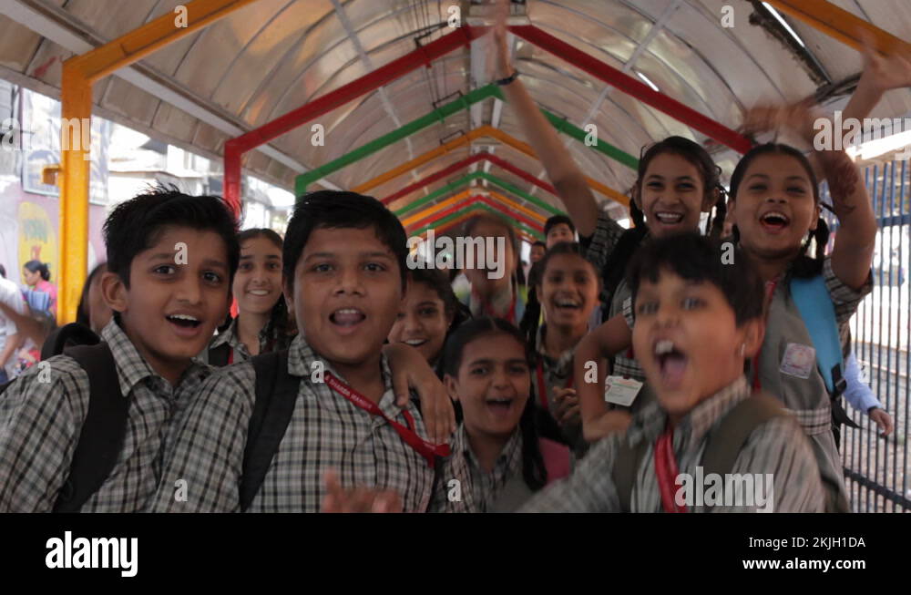 Kid cheering Stock Videos & Footage - HD and 4K Video Clips - Alamy