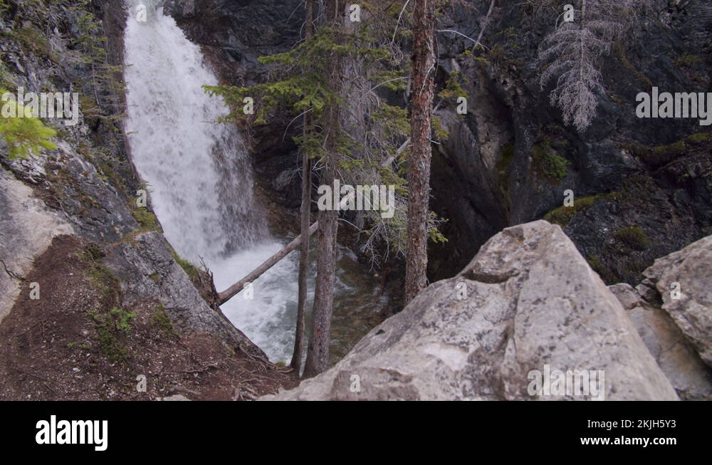 Beautiful Silverton Waterfalls in Banff National Park, Castle Mountain ...