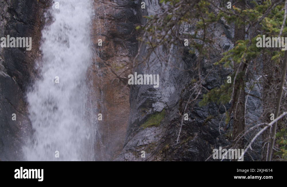 Beautiful Silverton Waterfalls in Banff National Park, Castle Mountain ...