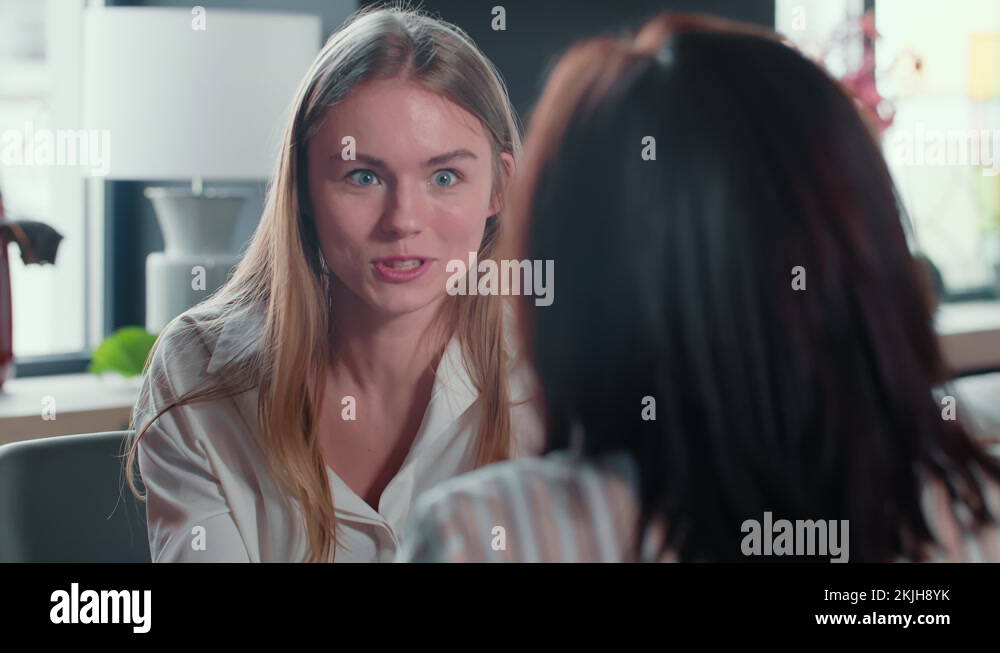 20 to 25 year old Stock Videos & Footage - HD and 4K Video Clips - Alamy