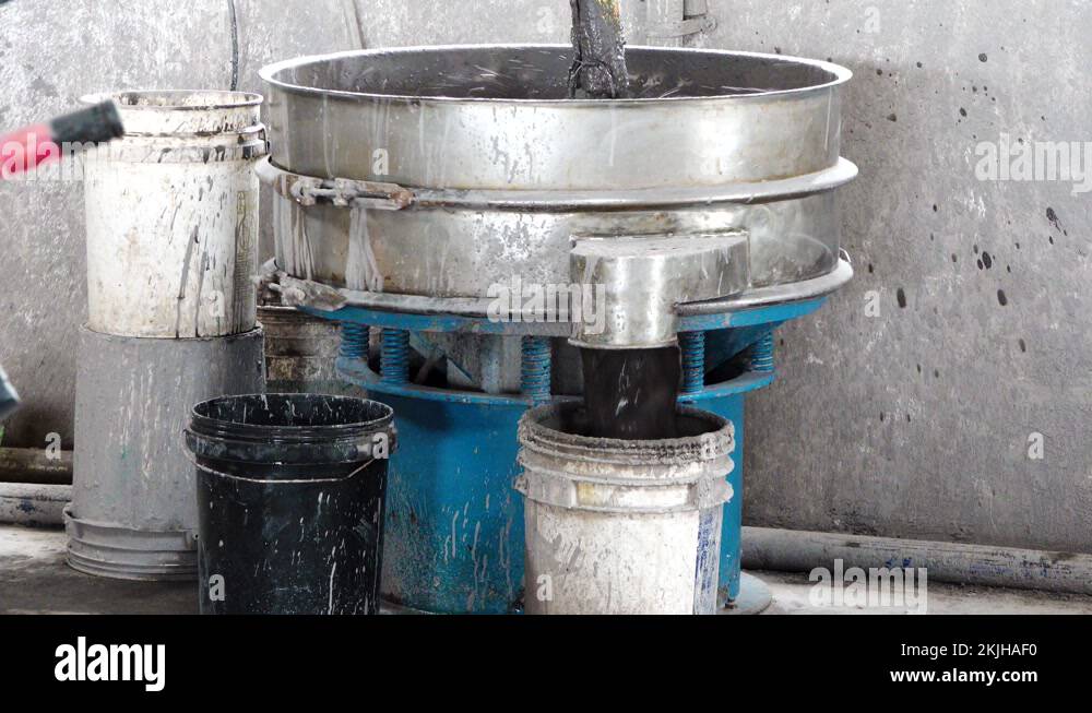 Shaker engine Stock Videos & Footage - HD and 4K Video Clips - Alamy