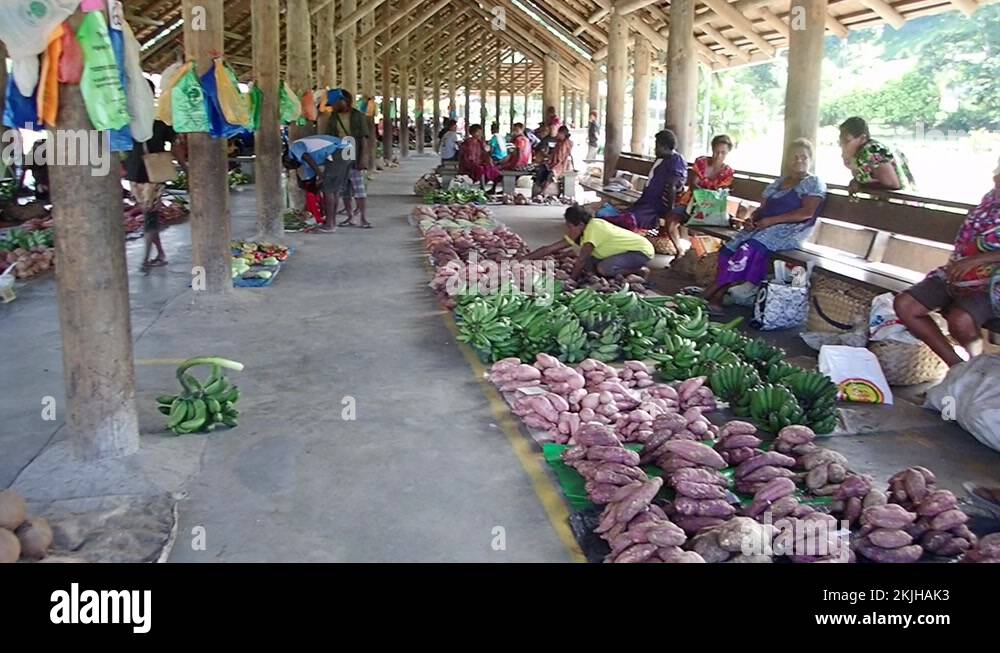 Papua New Guinea Kokopo Town local fresh veg, fish and fruit market ...