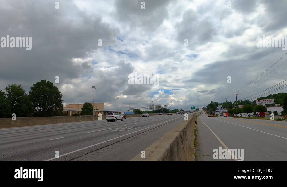 Center median Stock Videos & Footage - HD and 4K Video Clips - Alamy