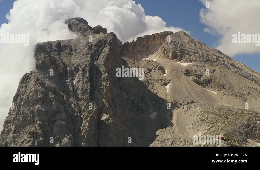 Gran sasso of italy Stock Videos & Footage - HD and 4K Video Clips - Alamy