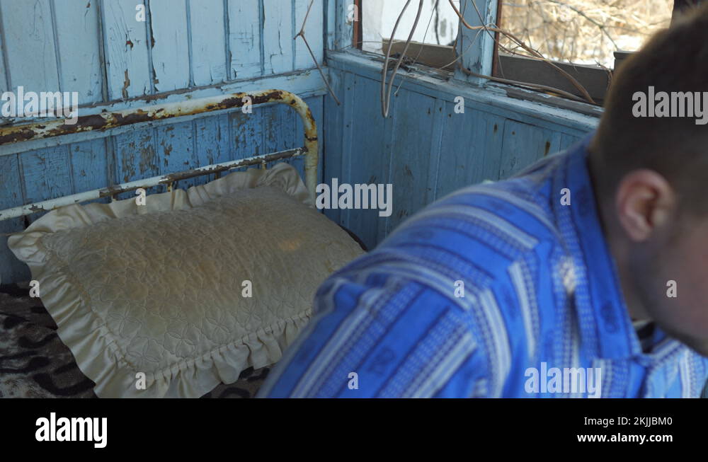 Young homeless bed Stock Videos & Footage - HD and 4K Video Clips - Alamy
