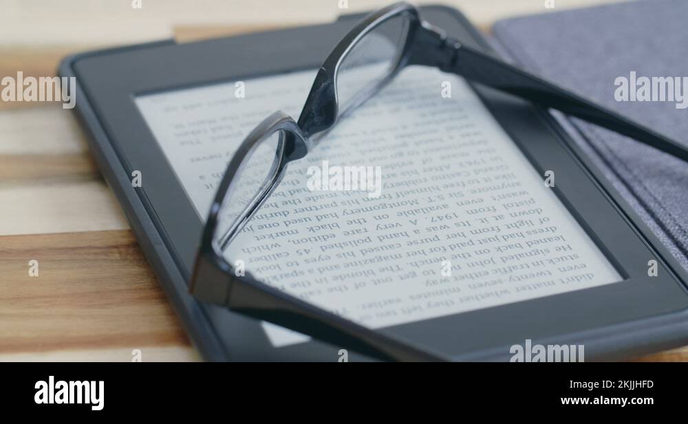 Ebook Stock Videos & Footage - HD and 4K Video Clips - Alamy