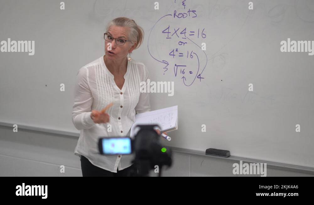 Virtual Math Class Stock Videos And Footage Hd And 4k Video Clips Alamy