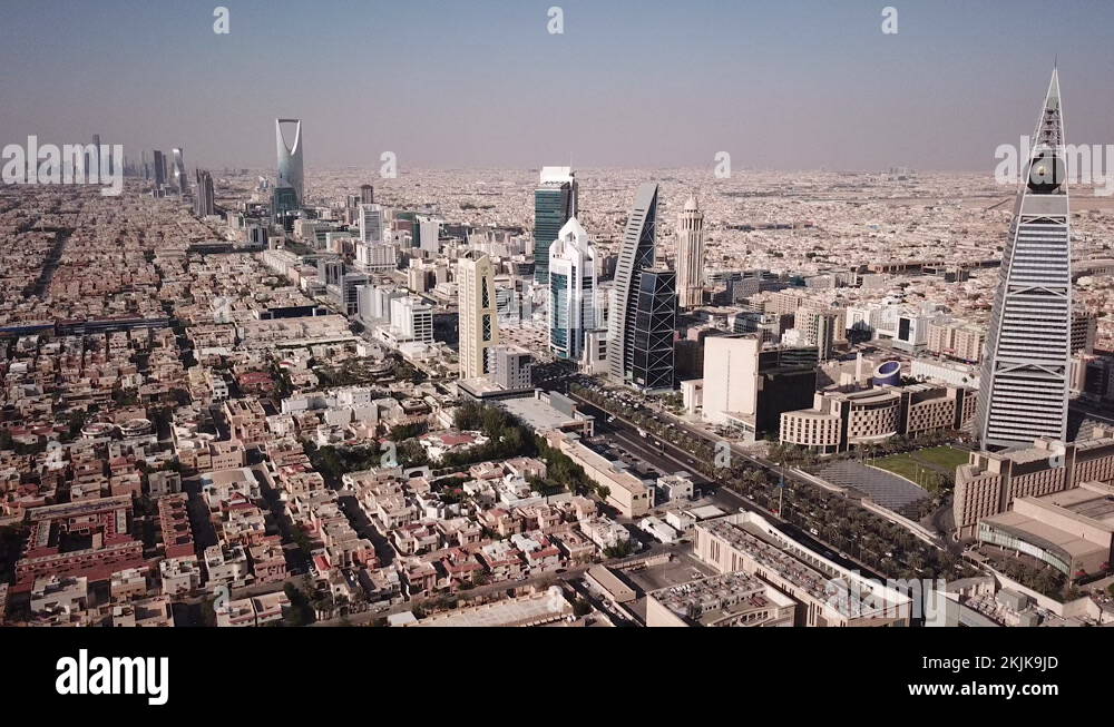 Riyadh buildings Stock Videos & Footage - HD and 4K Video Clips - Alamy