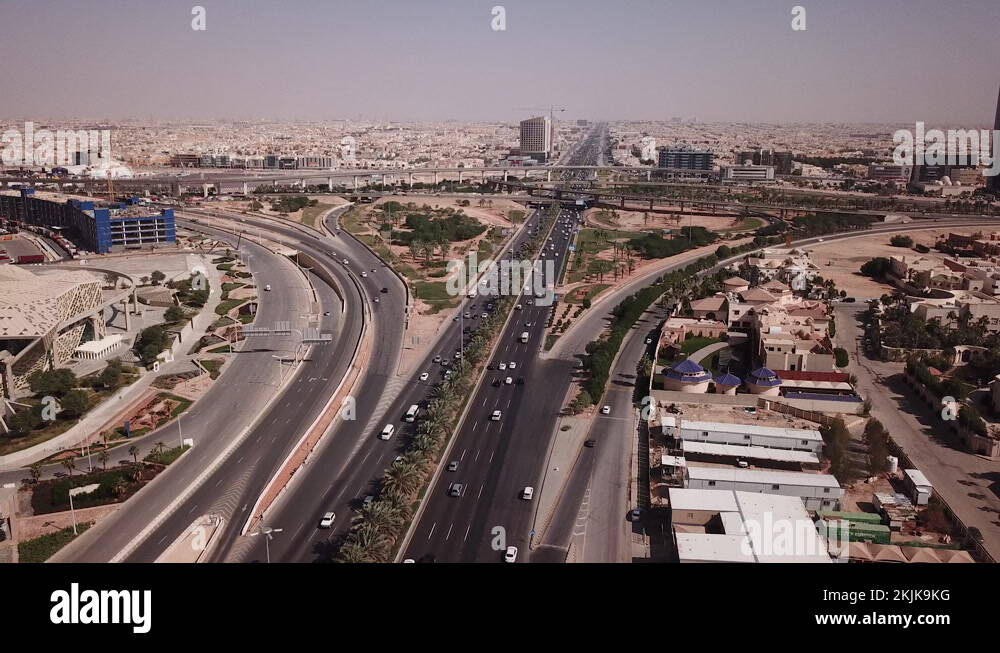 Saudi arabias highway Stock Videos & Footage - HD and 4K Video Clips ...