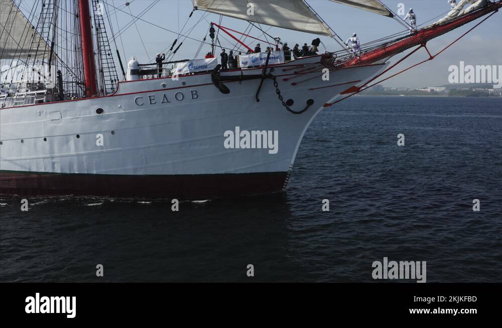 Ship with 3 masts Stock Videos & Footage - HD and 4K Video Clips - Alamy