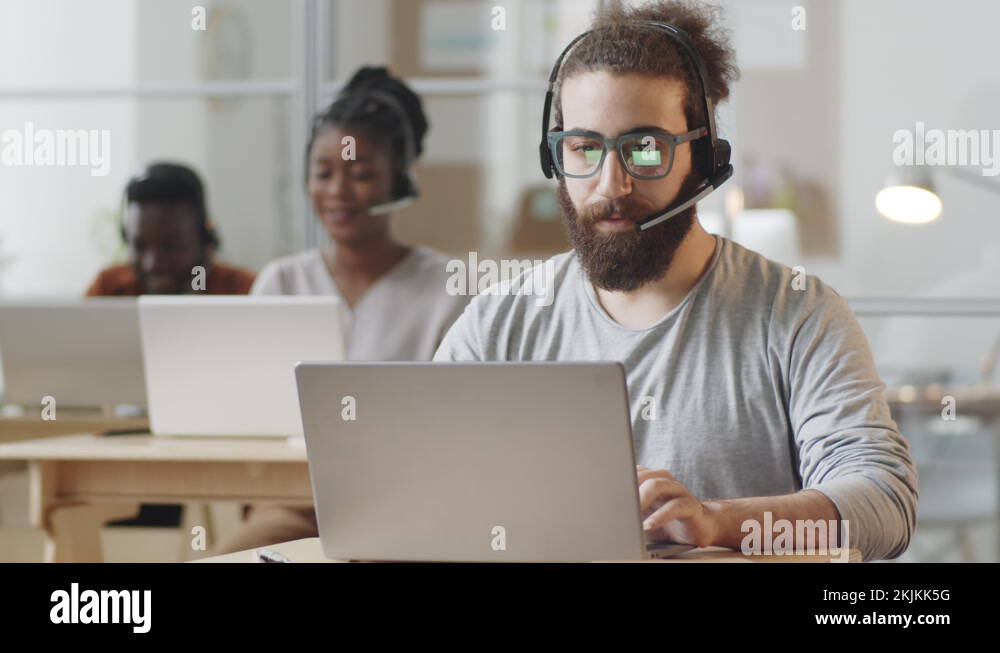 Arab service Stock Videos & Footage - HD and 4K Video Clips - Alamy