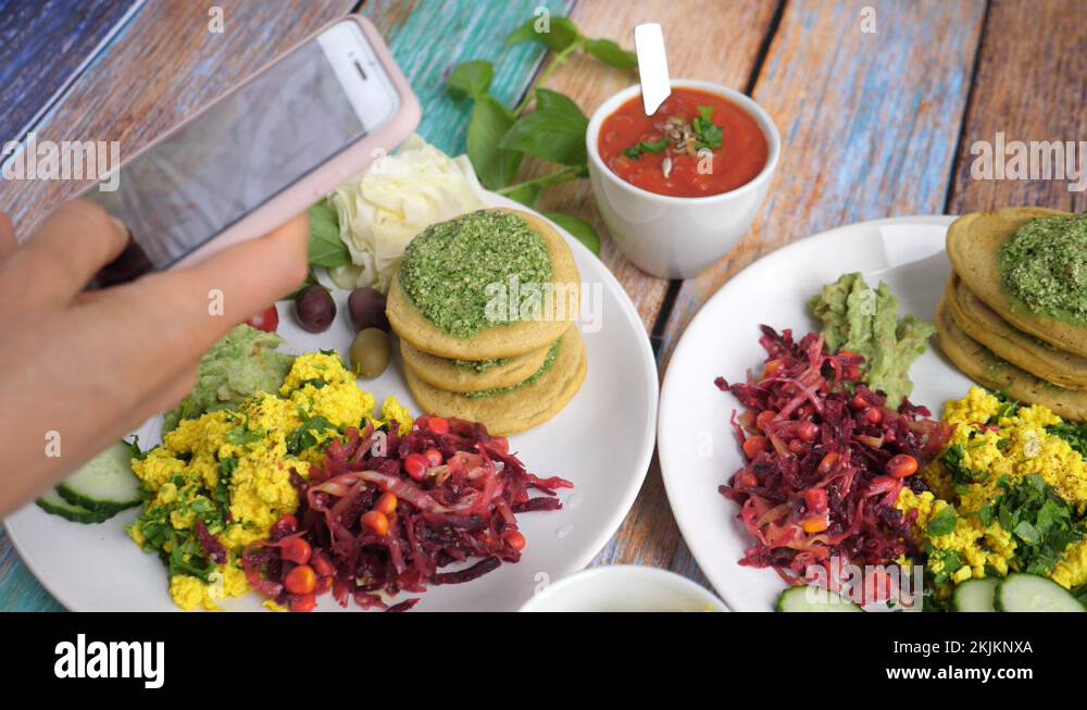 Picture plates Stock Videos & Footage - HD and 4K Video Clips - Alamy
