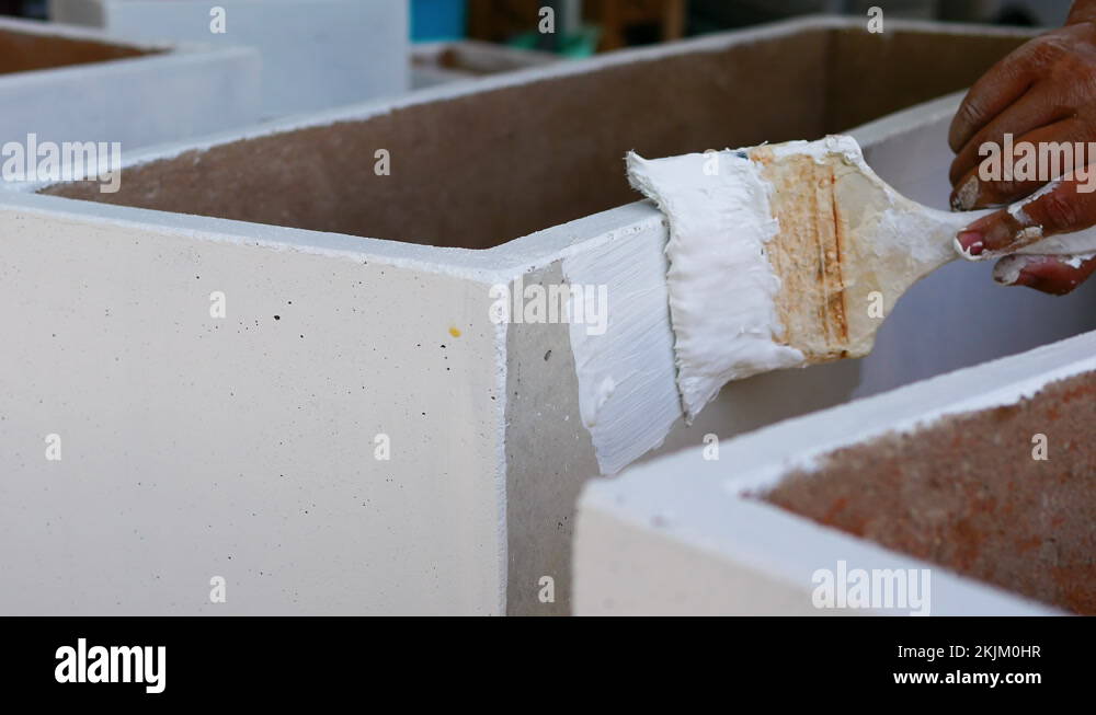 Painting on plaster Stock Videos & Footage - HD and 4K Video Clips - Alamy