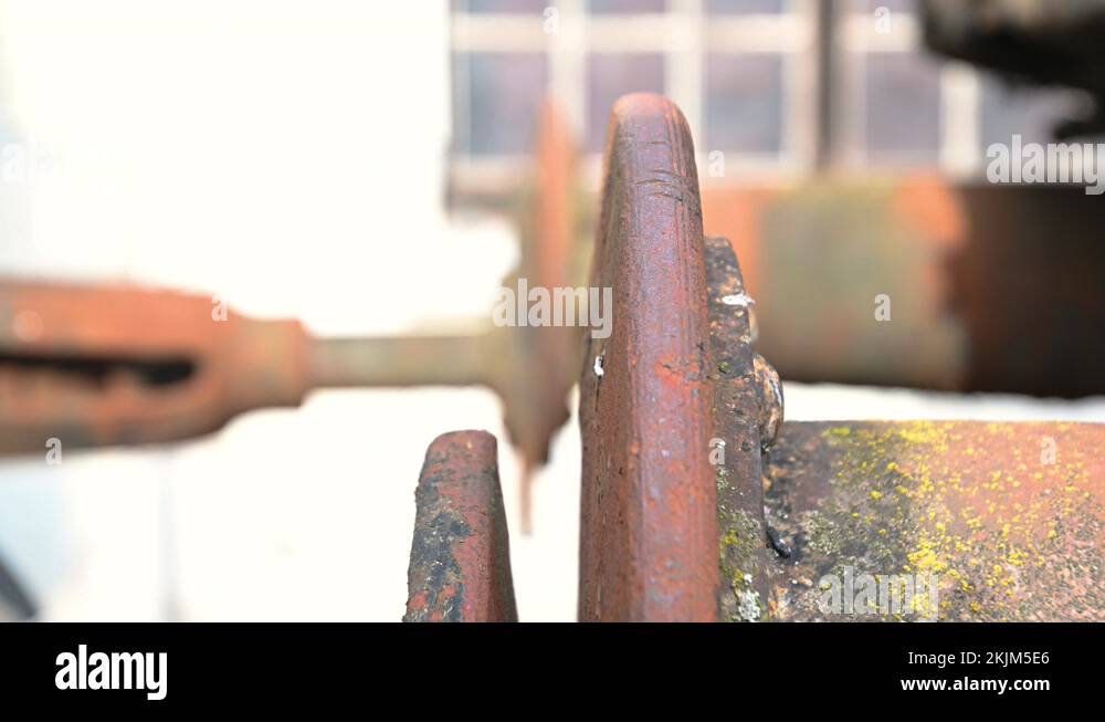 Rusted coupling Stock Videos & Footage - HD and 4K Video Clips - Alamy