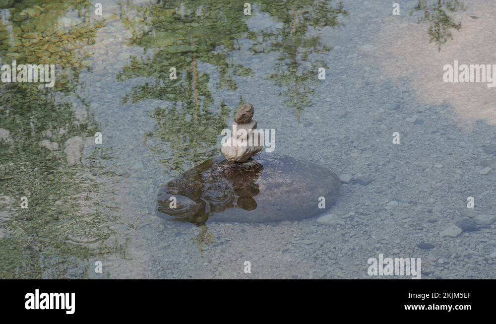 Zen water ripple Stock Videos & Footage - HD and 4K Video Clips - Alamy