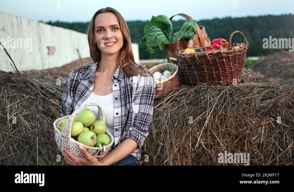 Rustic woman Stock Videos & Footage - HD and 4K Video Clips - Alamy
