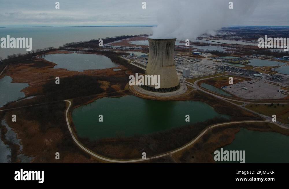 Early power station Stock Videos & Footage - HD and 4K Video Clips - Alamy