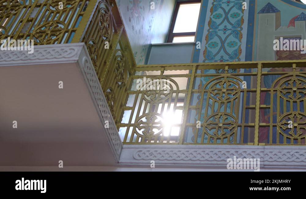 Balcony gallery Stock Videos & Footage - HD and 4K Video Clips - Alamy