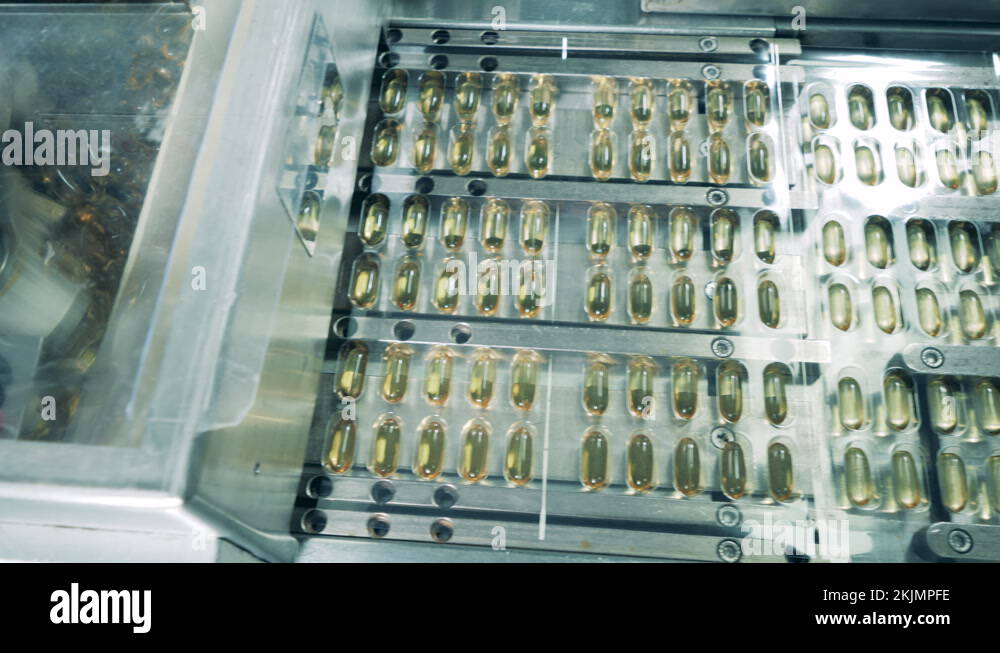 Fishoil capsules Stock Videos & Footage - HD and 4K Video Clips - Alamy