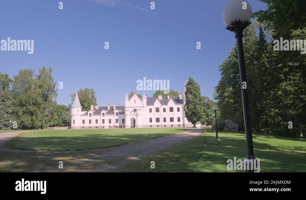 Big white castle Stock Videos & Footage - HD and 4K Video Clips - Alamy