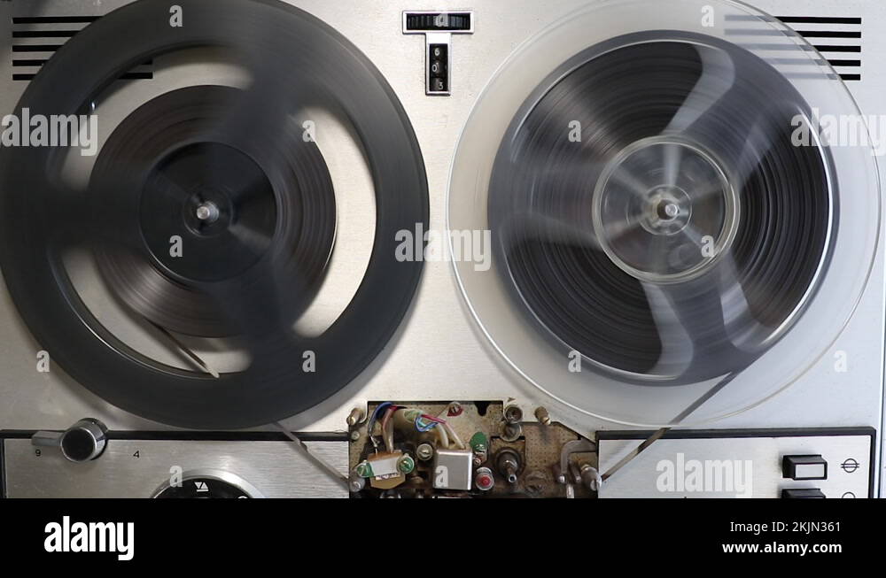 Bobbin tape recorder Stock Videos & Footage - HD and 4K Video Clips - Alamy