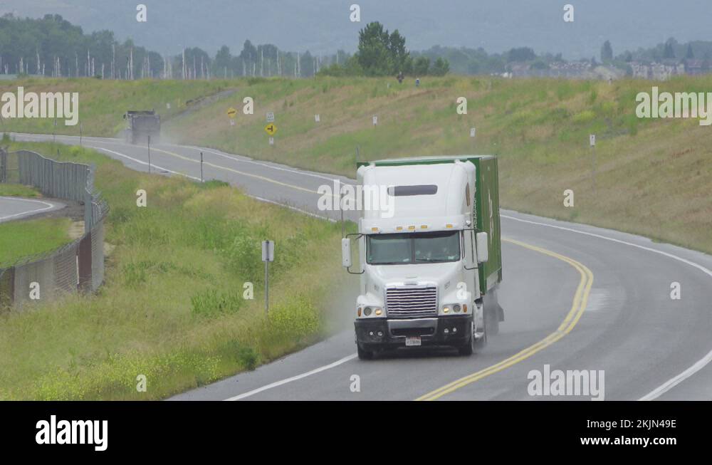 Truck carrying goods Stock Videos & Footage - HD and 4K Video Clips - Alamy
