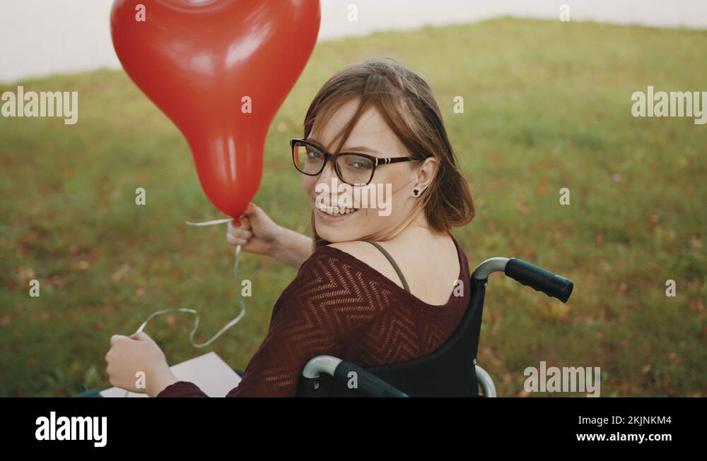 Balloon looking Stock Videos & Footage - HD and 4K Video Clips - Alamy