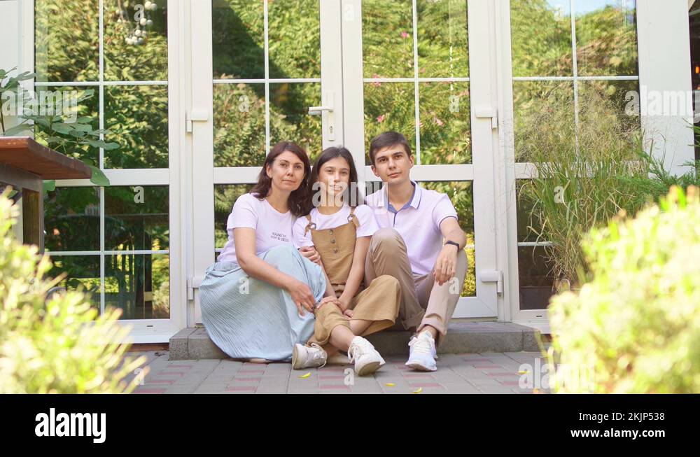 Mother and adult son daughter Stock Videos & Footage - HD and 4K Video ...