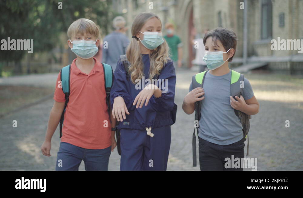 Middle school students walking Stock Videos & Footage - HD and 4K Video ...