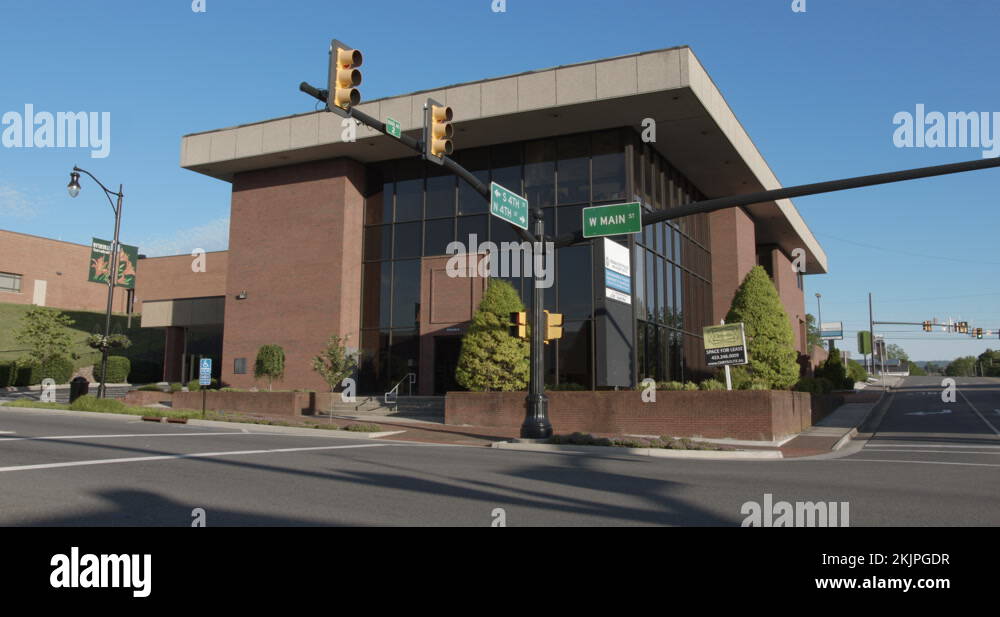 Commercial building for lease Stock Videos & Footage - HD and 4K Video ...