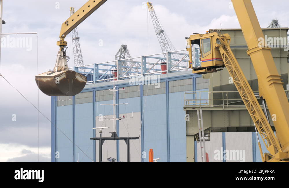 Helsinki wharf Stock Videos & Footage - HD and 4K Video Clips - Alamy