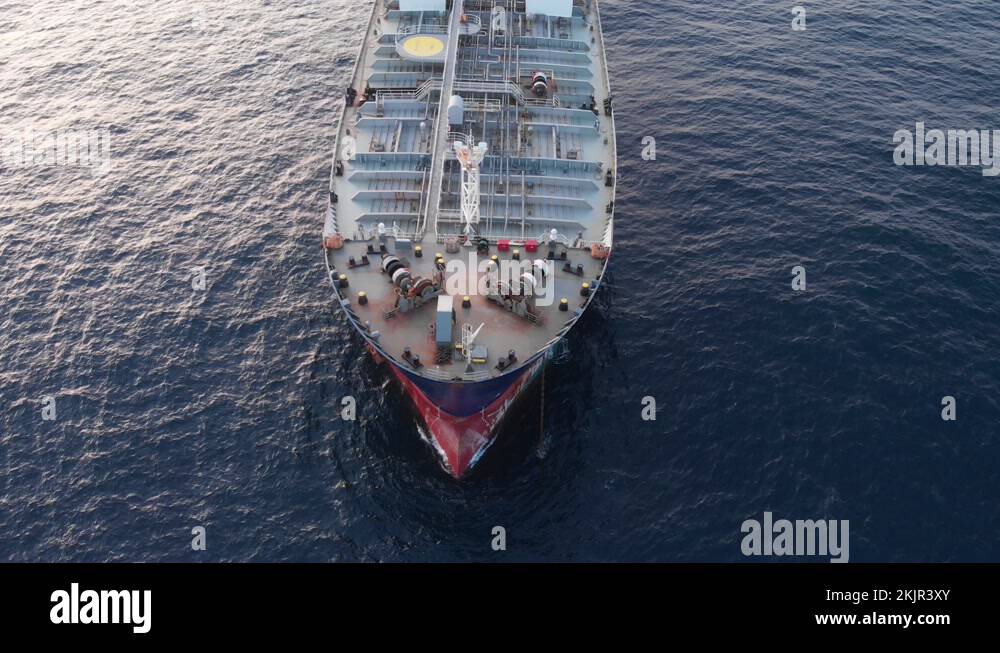 Bow wave effect Stock Videos & Footage - HD and 4K Video Clips - Alamy