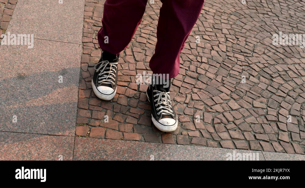 Man dance feet Stock Videos & Footage - HD and 4K Video Clips - Alamy