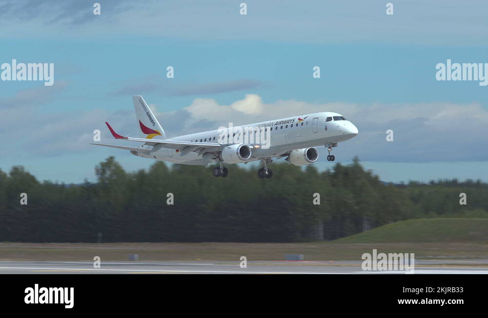 Embraer aviation Stock Videos & Footage - HD and 4K Video Clips - Alamy