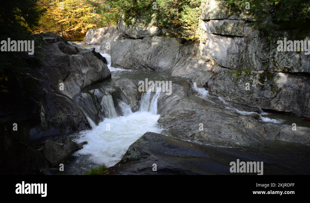 Warren falls Stock Videos & Footage - HD and 4K Video Clips - Alamy