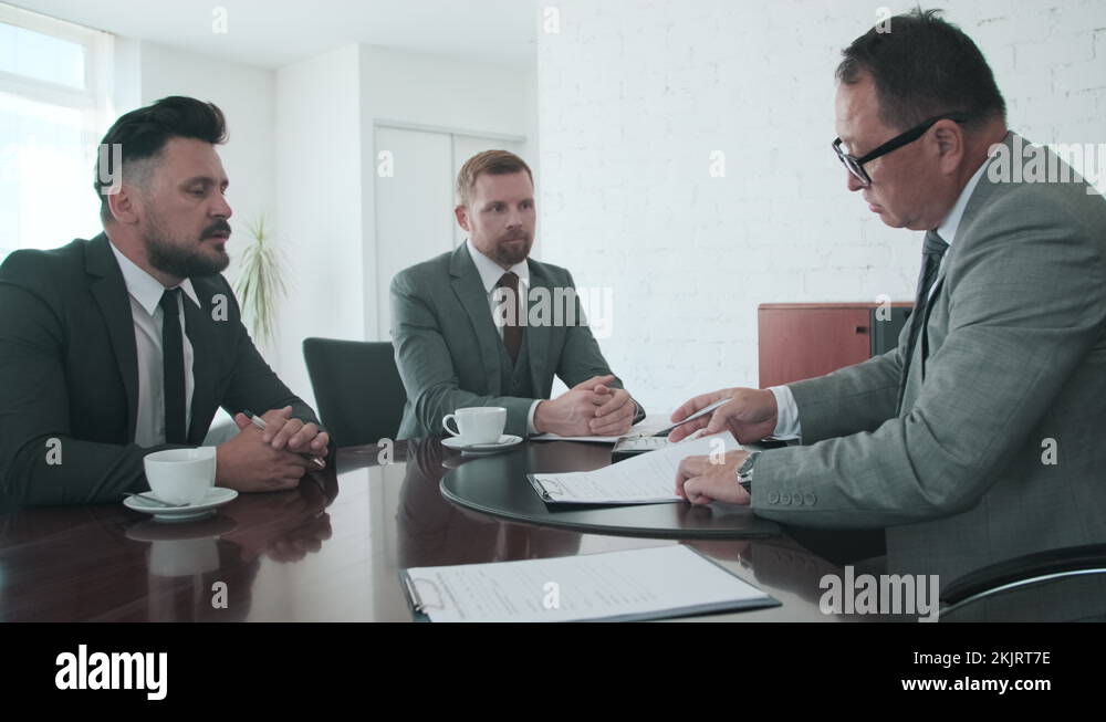 Ceo occupation Stock Videos & Footage - HD and 4K Video Clips - Alamy